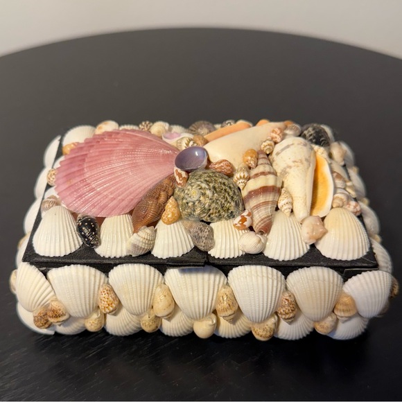 Vintage | Accents | Vintage Handmade Seashell Velvet Trinket Box | Poshmark